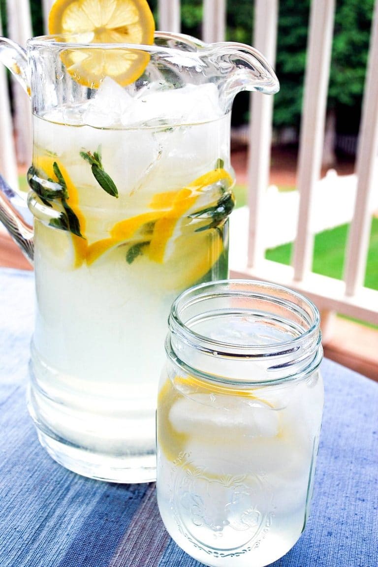 All-Natural Sugar-Free Lemonade- Amee's Savory Dish