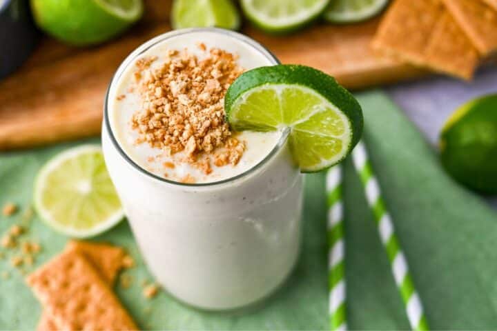 Delicious and Healthy Key Lime Pie Smoothie- Amee's Savory Dish