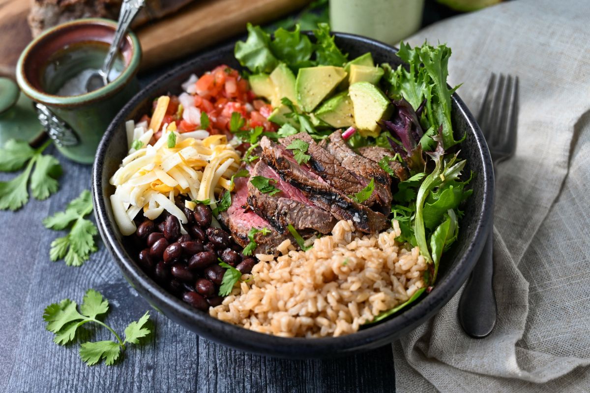Southwest Steak Rice Bowls - Amee's Savory Dish