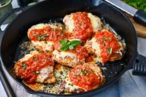 Cast Iron Skillet Chicken Parmesan {Gluten-Free Option}